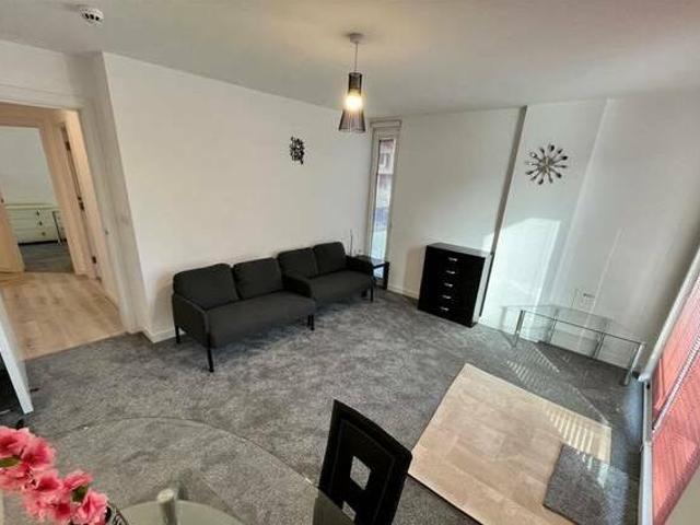 2 bedroom flat for rent in Spectrum Block 1 Blackfriars Road Salford M3 7BJ M3