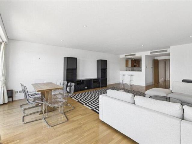 2 bedroom flat for rent in Spice Quay Heights, 32 Shad Thames, London, SE1