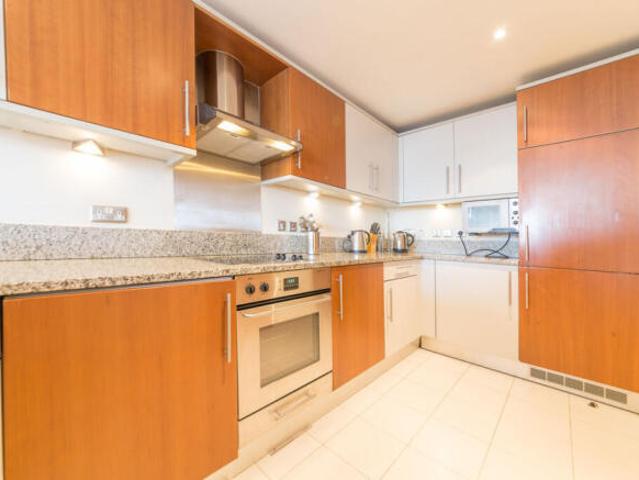 2 bedroom flat for rent in Spice Quay Heights, Shad Thames, SE1