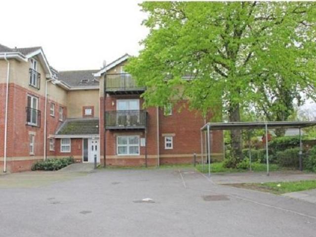 2 bedroom flat for rent in Spring Court, Spring Road, Southampton, Hampshire, SO19