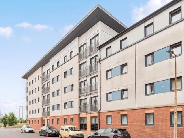 2 bedroom flat for rent in Spring Street, Hull, East Riding of Yorkshire, HU2
