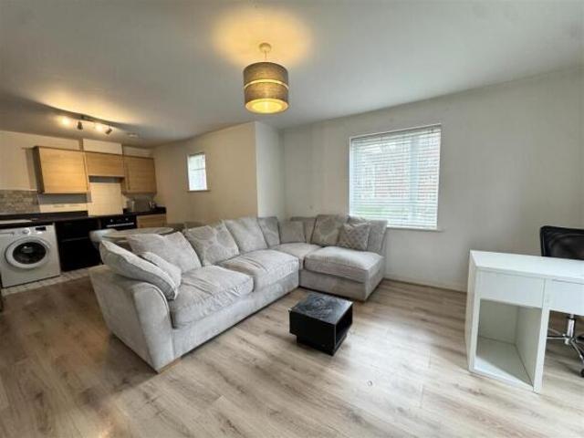2 bedroom flat for rent in Springmeadow Road, Birmingham, B15