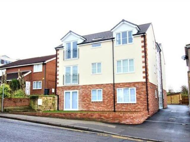 2 Bedroom Flat For Rent In Swallownest, Sheffield