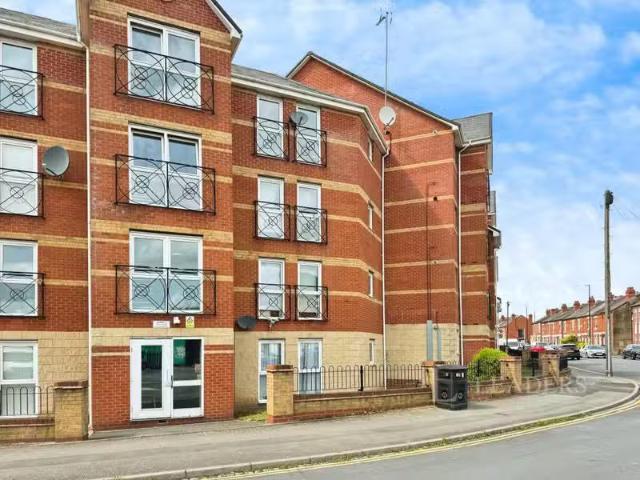2 bedroom flat for rent in Swan Lane, Coventry, CV2