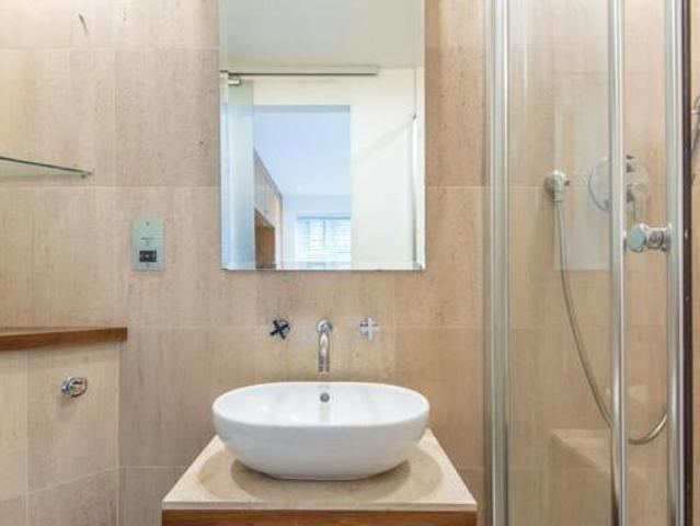 2 Bedroom Flat For Rent In Swiss Cottage, London