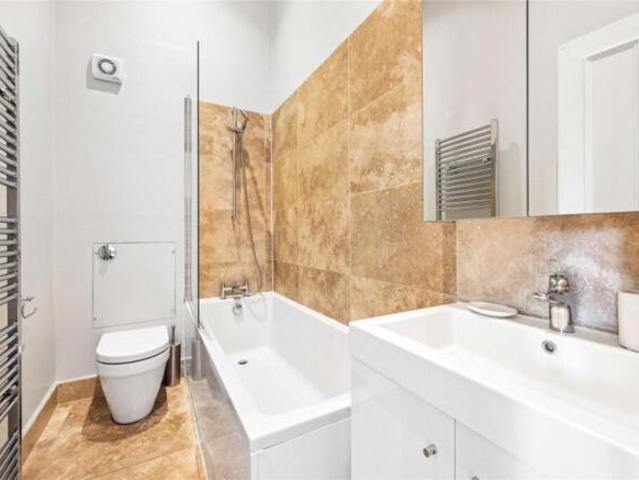 2 bedroom flat for rent in St. Anns Villas, Holland Park, W11