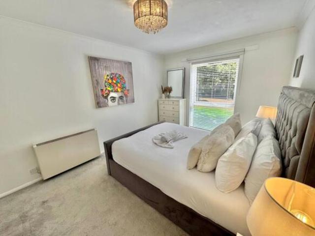 2 bedroom flat for rent in St. Anthonys Road, Bournemouth, BH2