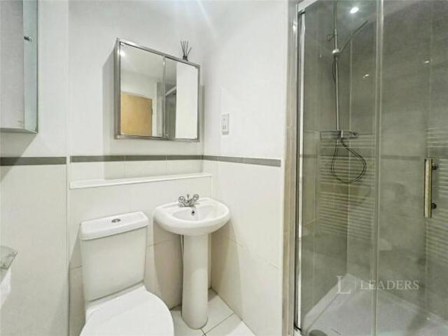 2 bedroom flat for rent in St. Bartholomews Court, Riverside, Cambridge, CB5