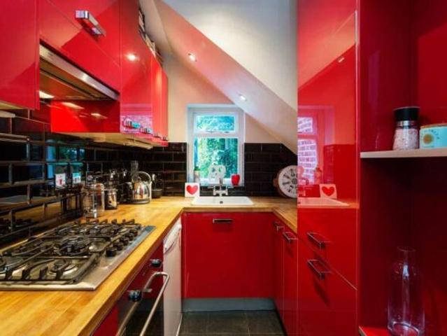 2 bedroom flat for rent in St Charles Square, North Kensington, London, W10