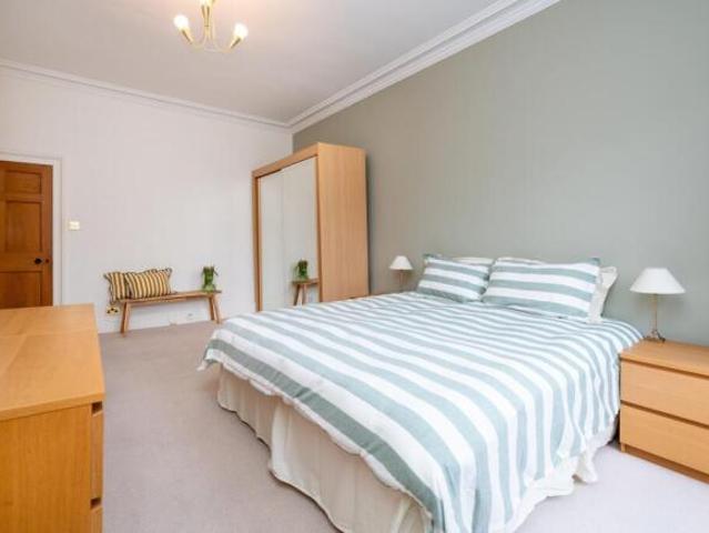 2 bedroom flat for rent in St Colme Street, City Centre, Edinburgh, EH3