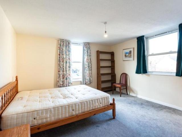 2 bedroom flat for rent in St. Clements Street, Oxford, OX4 1AB, OX4