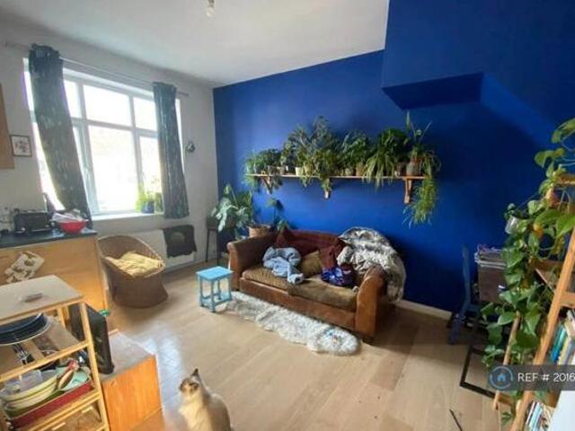 2 Bedroom Flat For Rent In St. George, Bristol