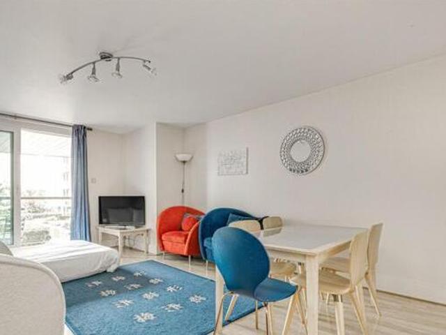 2 Bedroom Flat For Rent In St George Wharf