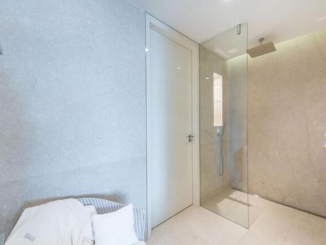 2 bedroom flat for rent in St George Wharf, Nine Elms, London, SW8