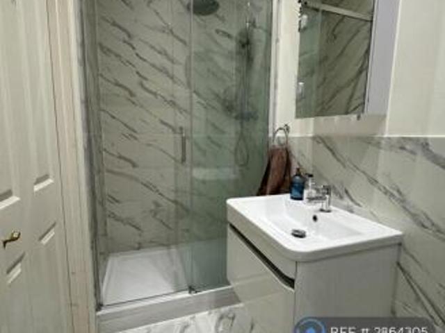 2 bedroom flat for rent in St George's Manor, Oxford, OX4