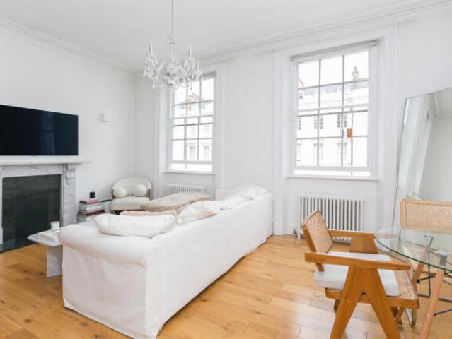 2 bedroom flat for rent in St. Georges Drive, London, SW1V