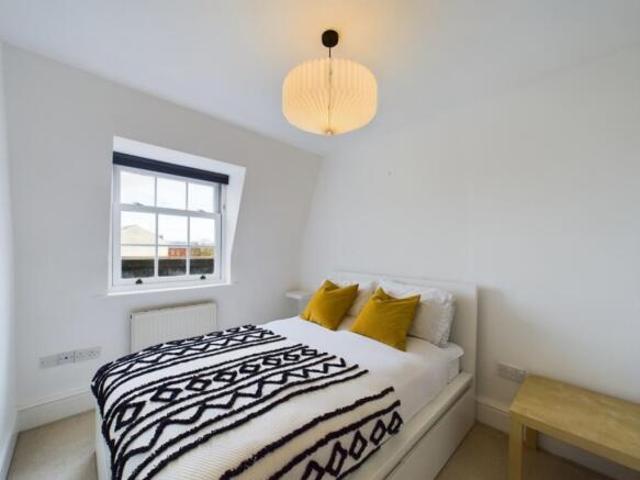 2 bedroom flat for rent in St. Georges Place, Cheltenham, GL50