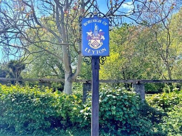 2 bedroom flat for rent in St Georges Road, Leyton, E10