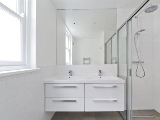 2 bedroom flat for rent in St. Helens Gardens, Ladbroke Grove, London, W10