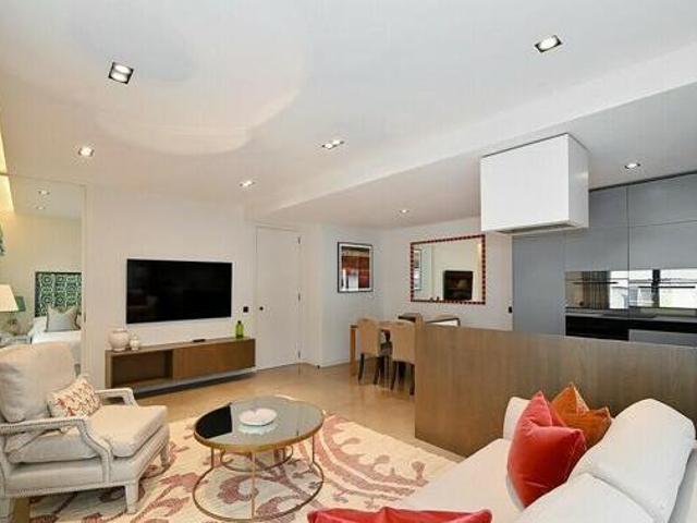 2 Bedroom Flat For Rent In St James