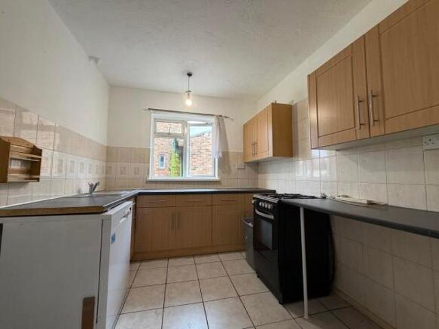 2 bedroom flat for rent in St James Road, Southampton, City Of Southampton, SO15