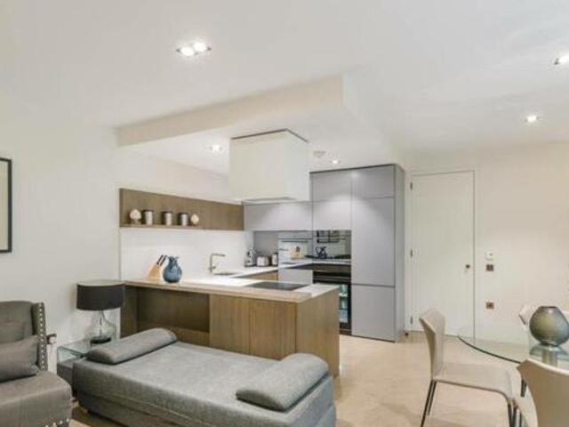 2 Bedroom Flat For Rent In St James´s, London