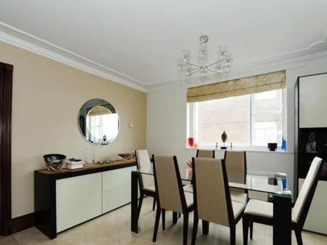 2 Bedroom Flat For Rent In St John´s Wood, London