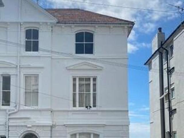 2 Bedroom Flat For Rent In St. Leonards on sea