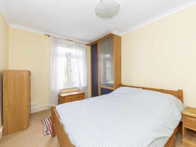 2 bedroom flat for rent in St. Luke's Avenue, Clapham, SW4