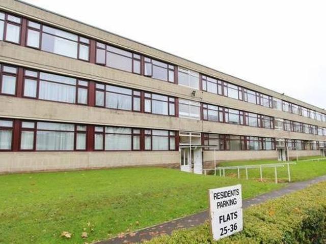 2 bedroom flat for rent in St Martins Court Combe Down Bath BA2