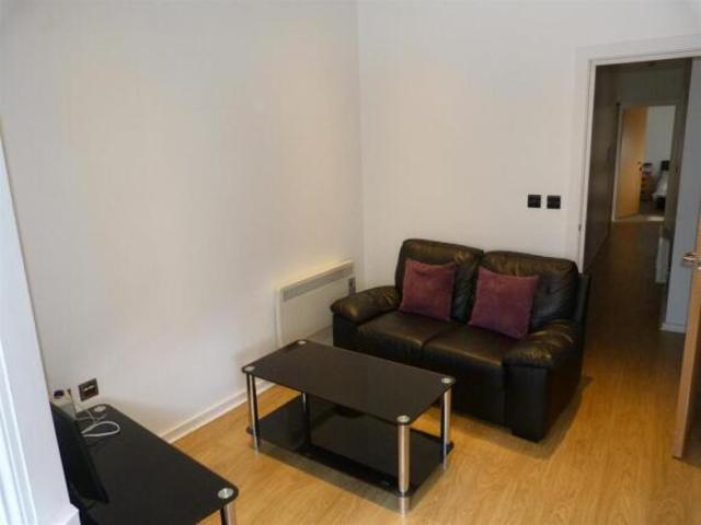 2 bedroom flat for rent in St Mary Street, Cardiff, CF10