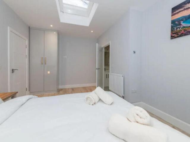 2 bedroom flat for rent in St Marys Butts, Reading, RG1