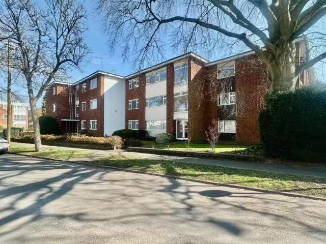 2 bedroom flat for rent in St. Marys Road, Leamington Spa, CV31