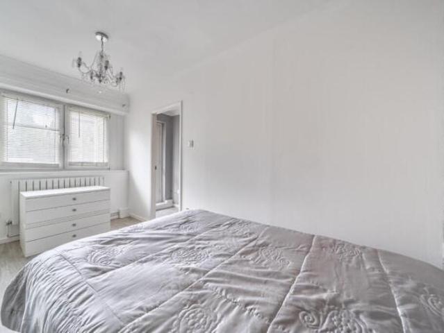 2 bedroom flat for rent in St Paul's Drive, Stratford, E15