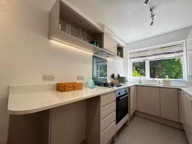 2 bedroom flat for rent in Stourwood Road, Bournemouth, BH6