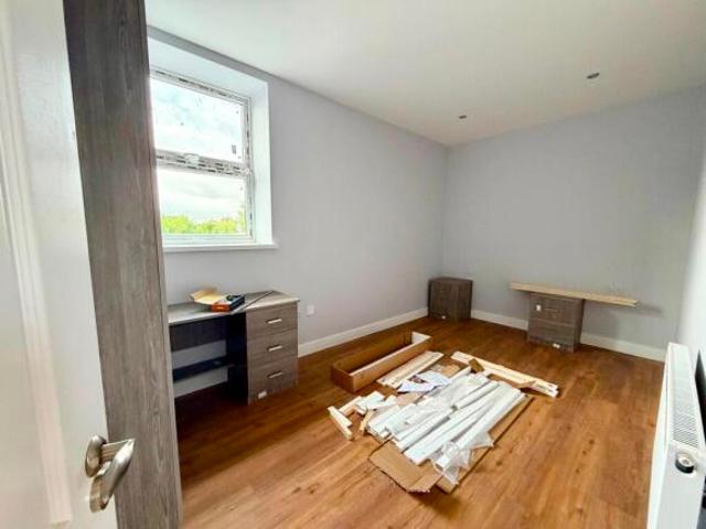 2 bedroom flat for rent in Stoke Road, Stoke On Trent, ST4