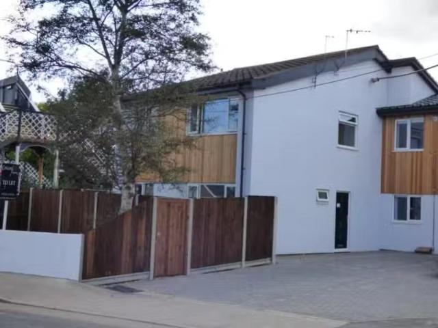2 bedroom flat for rent in Station Road, Alresford CO7, CO7