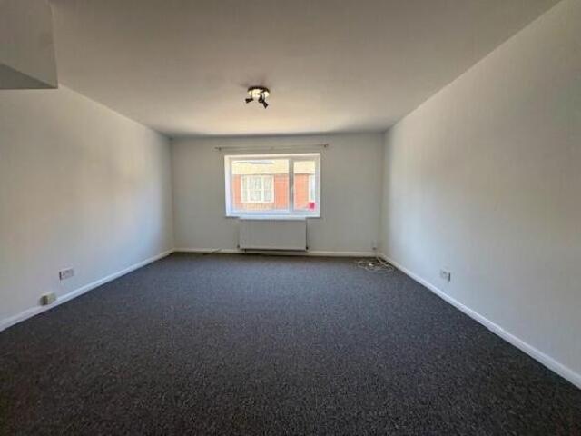 2 bedroom maisonette for rent in Station Road, Birchington, CT7