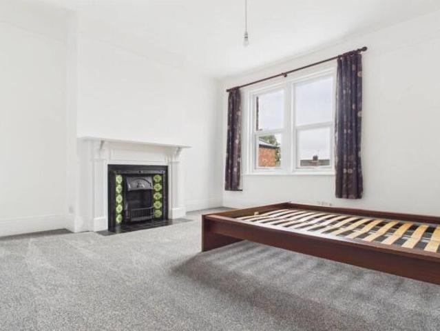 2 bedroom flat for rent in Station Terrace, East Boldon, NE36