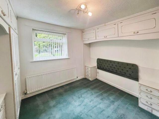2 bedroom flat for rent in Stableford Avenue, Eccles, Manchester, M30