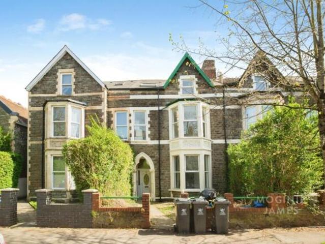 2 bedroom flat for rent in Stacey Road, Roath, Cardiff, CF24