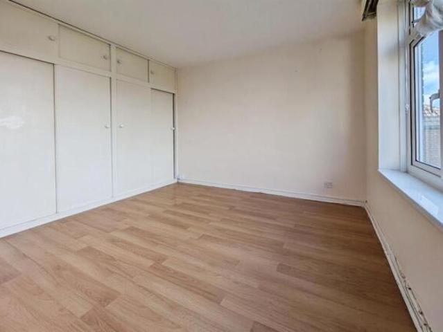 2 bedroom flat for rent in Stafford Road, Droffats House Stafford Road, SO15