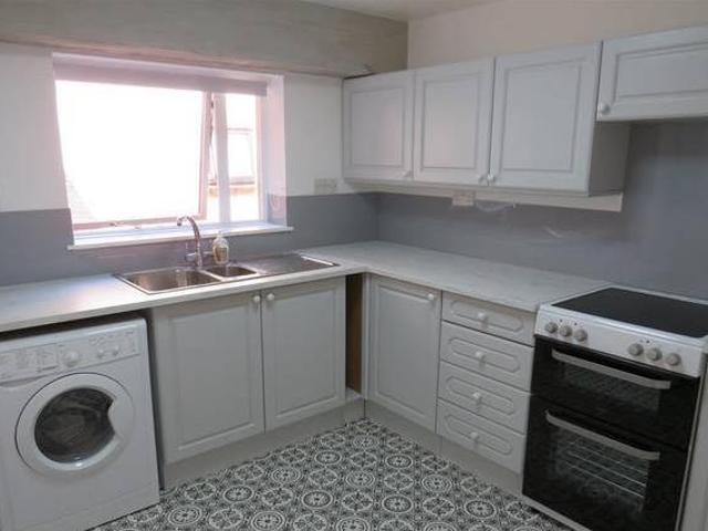2 bedroom flat for rent in Staithe Road BUN NR35