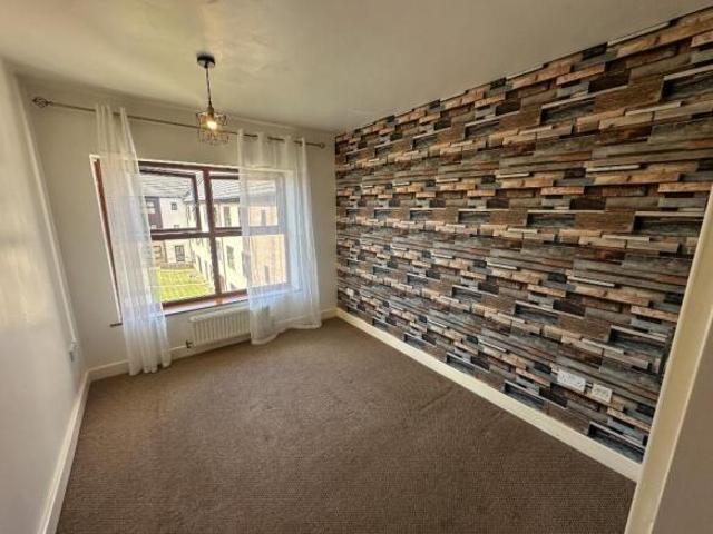 2 bedroom flat for rent in Standside, Northampton, NN5