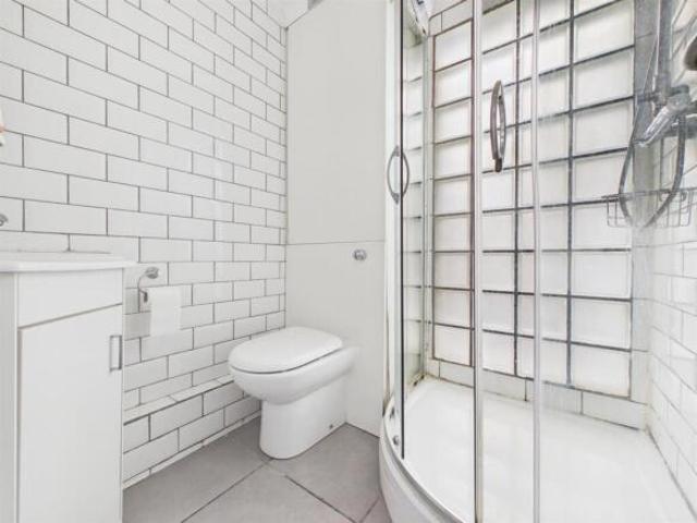 2 bedroom flat for rent in Stanford Road, Brighton, BN1