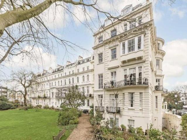 2 bedroom flat for rent in Stanley Gardens, Notting Hill, W11