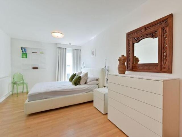 2 bedroom flat for rent in Stanley Road, Wimbledon, London, SW19