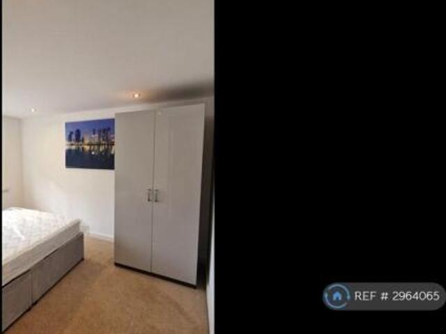 2 bedroom flat for rent in Stanmore Place, Leeds, LS4