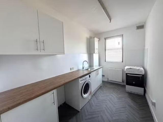 2 bedroom flat for rent in Stapleton Road, Easton, BS5
