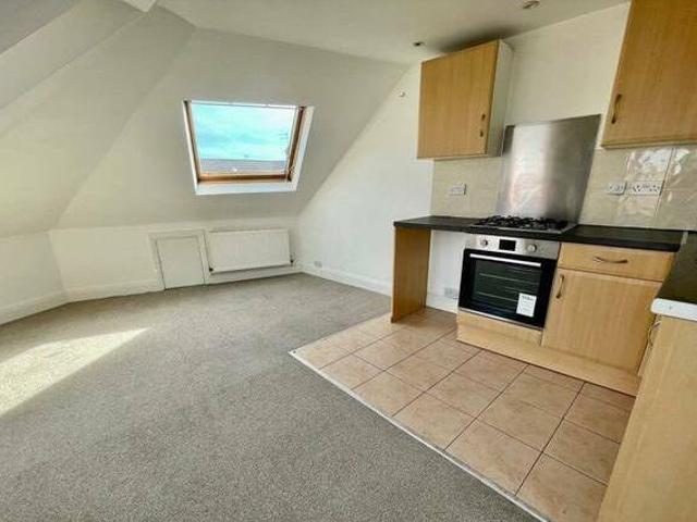 2 bedroom flat for rent in Stewart Close Springbourne BH8